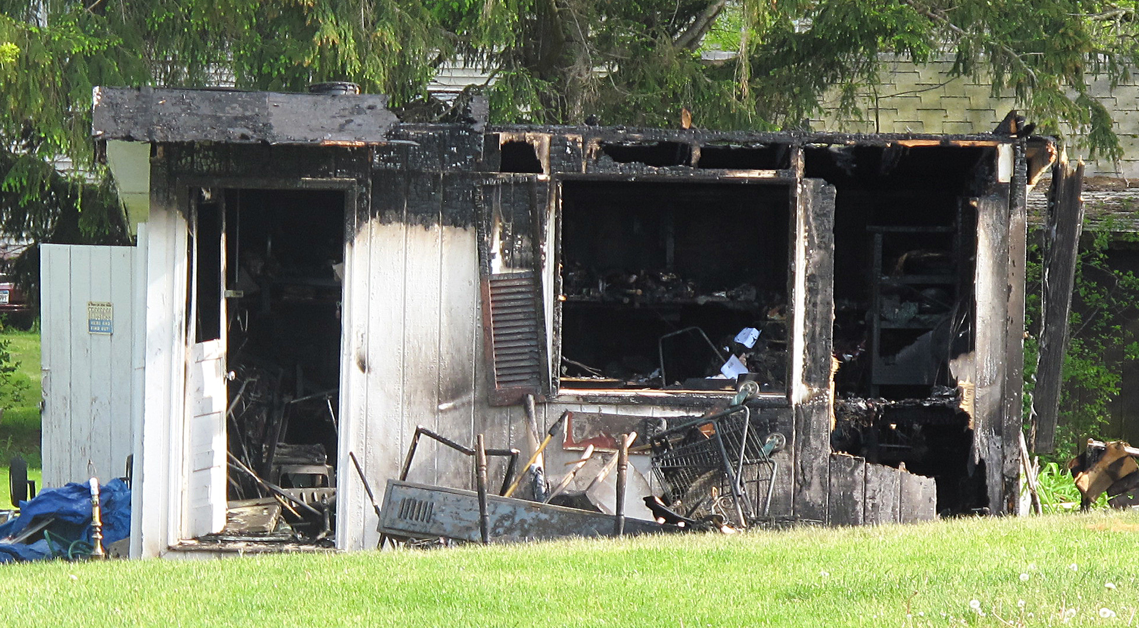 Outbuilding goes up in flames | News, Sports, Jobs - Observer Today